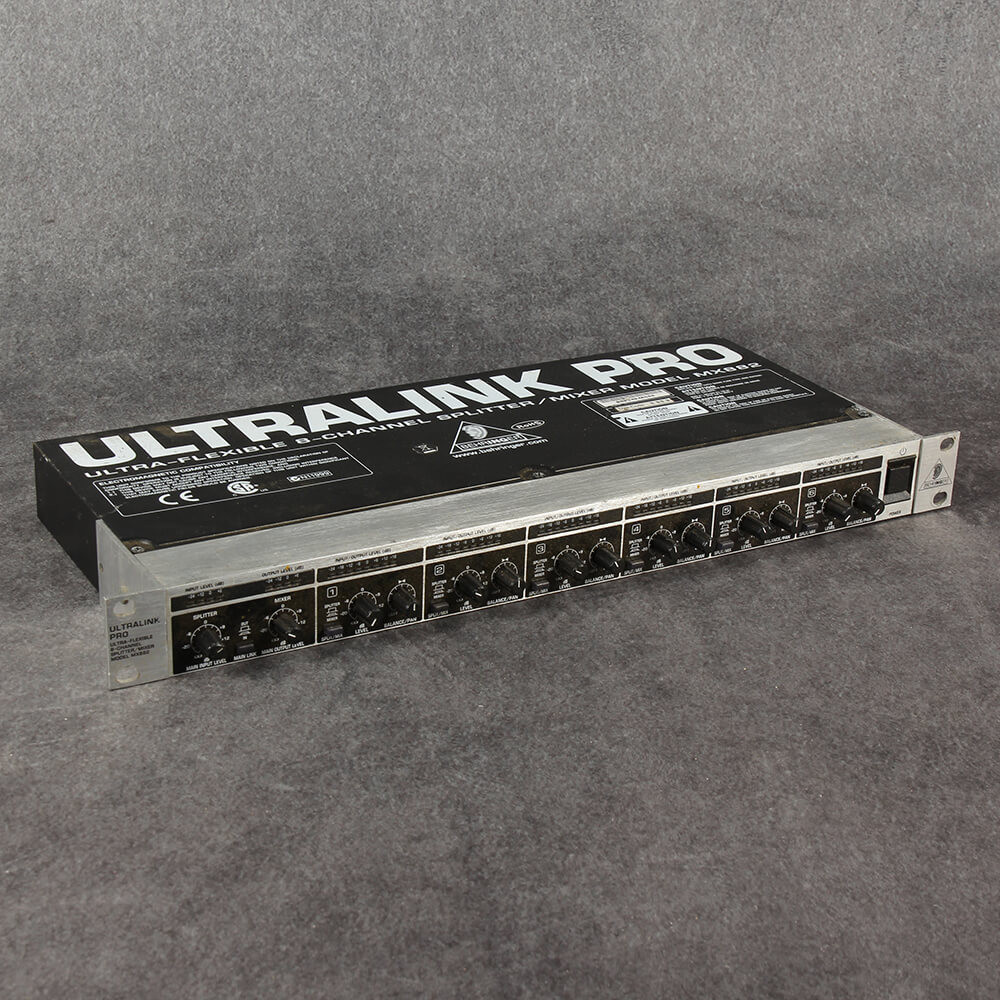 Behringer Ultralink Pro MX882 8-Channel Splitter Mixer 2nd Hand | Rich ...