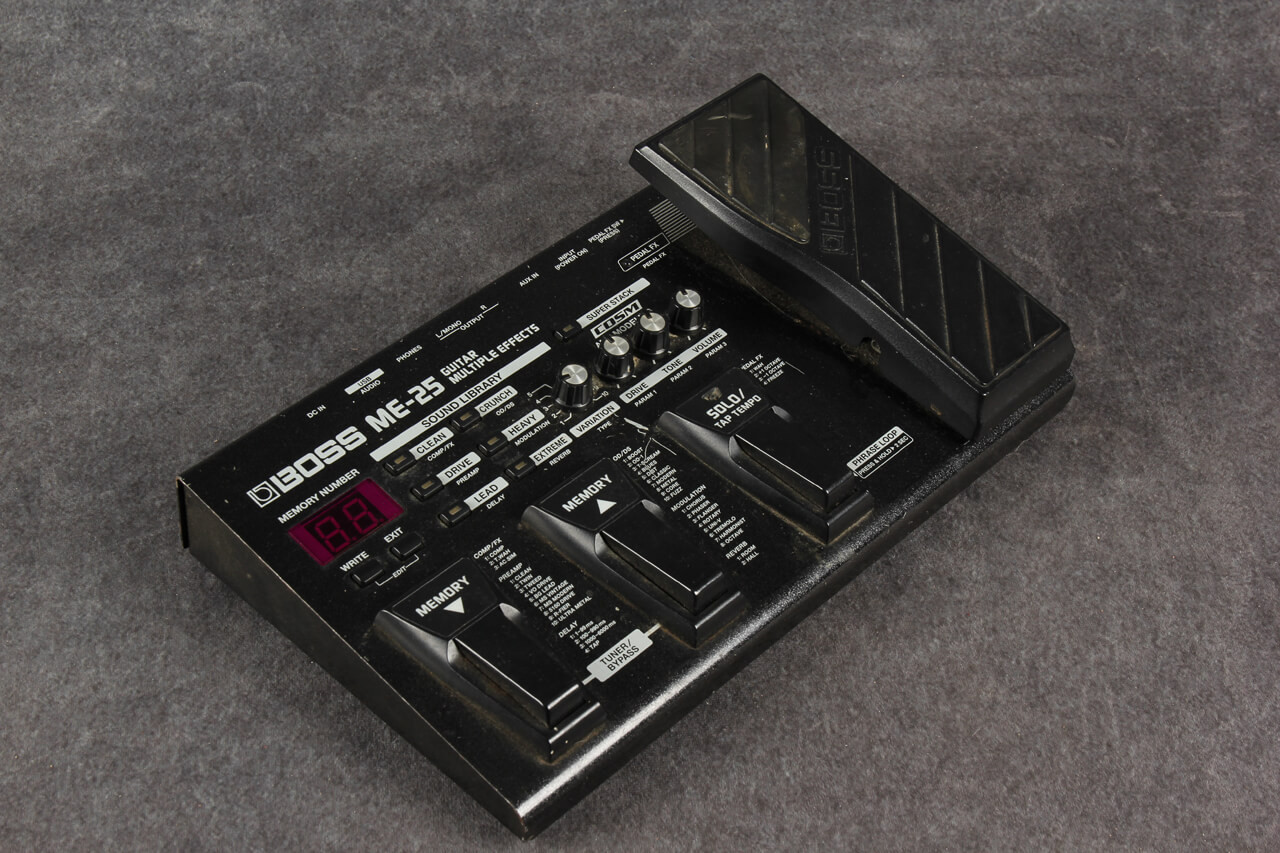 Boss ME-25 Guitar Multiple Effects with PSU 2nd Hand | Rich Tone Music