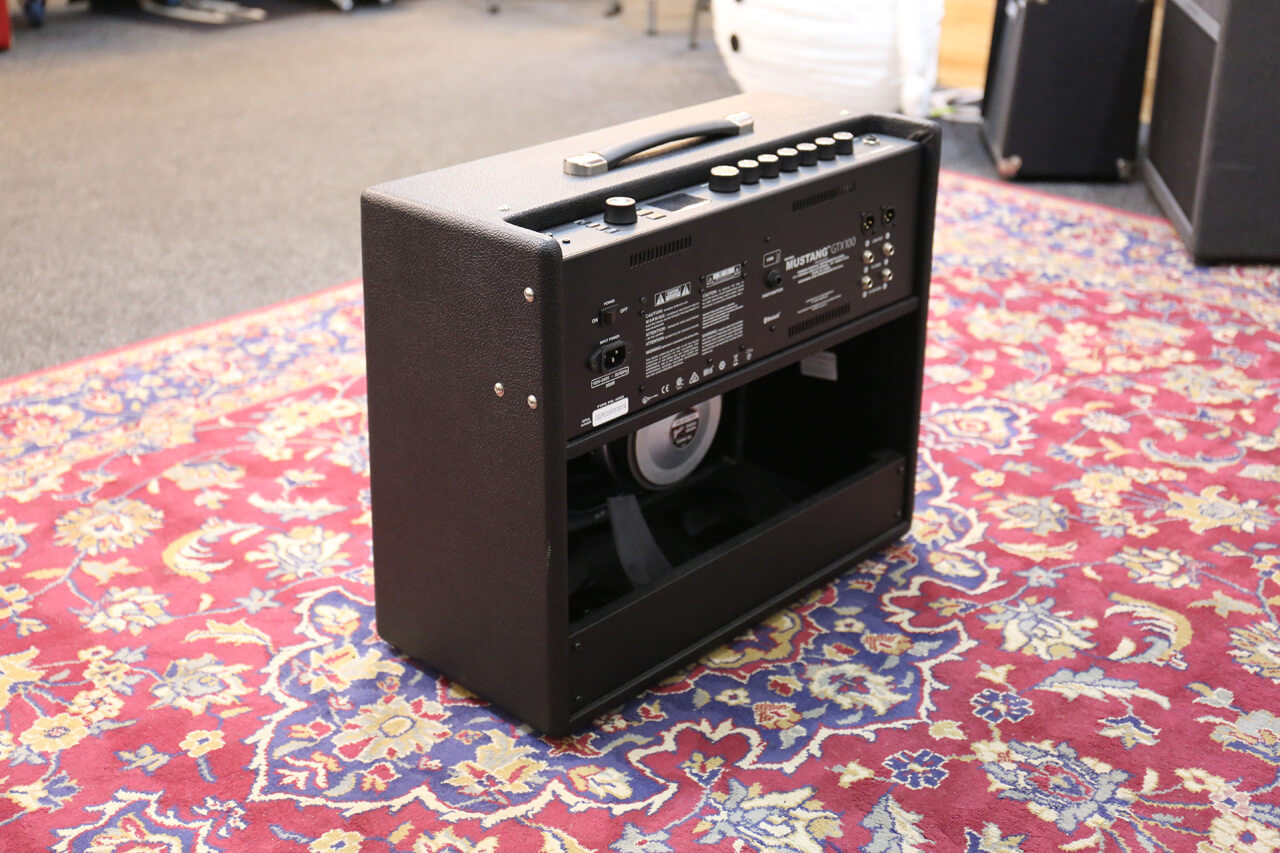 Fender Mustang GTX100 Guitar Combo Amp with GTX7 Footswitch 2nd Hand ...