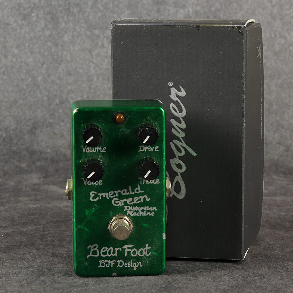 Bearfoot FX Emerald Green Distortion Machine 2nd Hand | Rich Tone Music