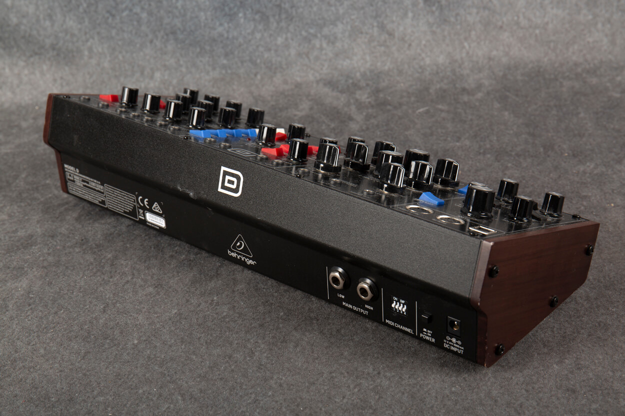 Behringer Model D Analog Synthesizer PSU 2nd Hand | Rich Tone Music