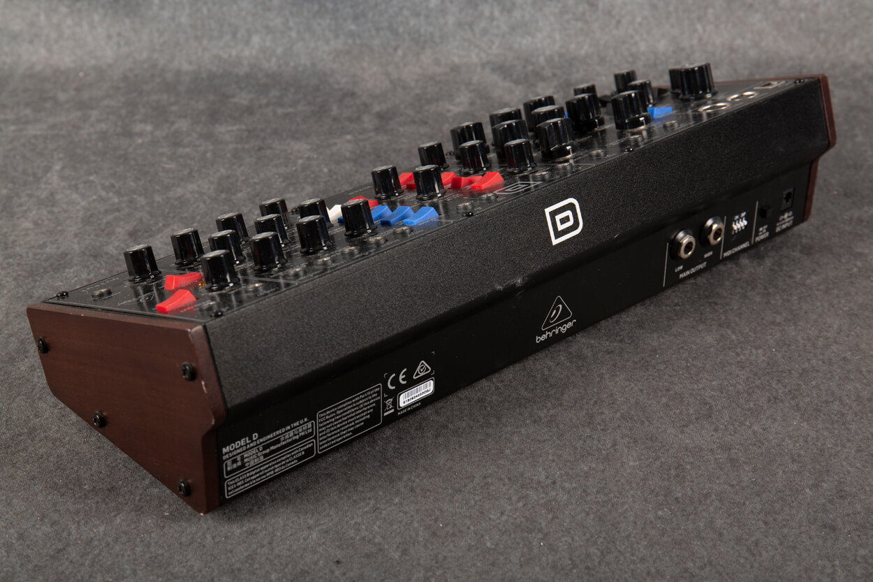 Behringer Model D Analog Synthesizer PSU 2nd Hand | Rich Tone Music