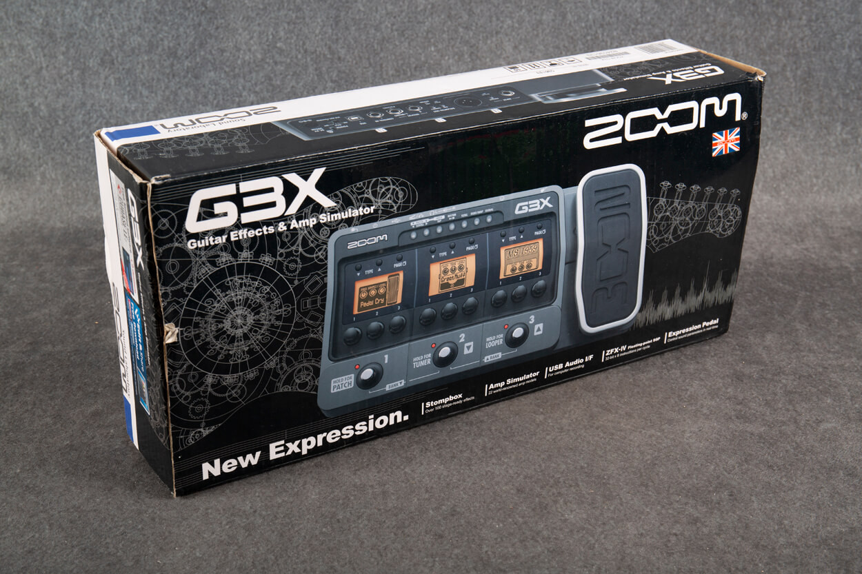 Zoom G3X Multi FX Pedal Zoom FS01 Foot Switch 2nd Hand | Rich Tone Music