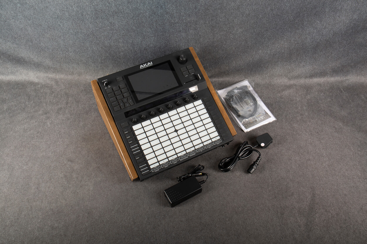 AKAI Force with Wooden Stand PSU 2nd Hand | Rich Tone Music