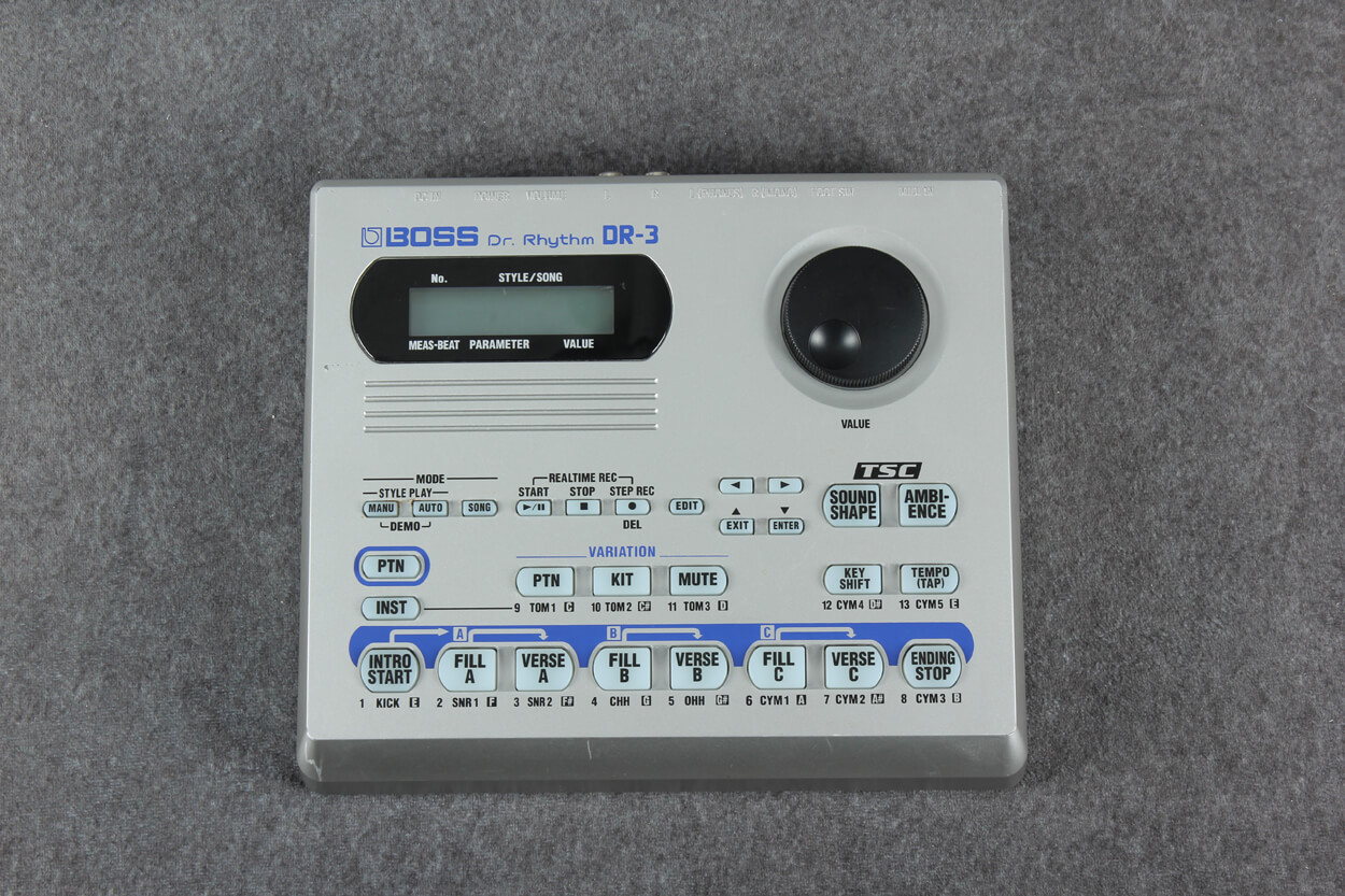 Boss DR-3 Dr. Rhythm Drum Machine 2nd Hand | Rich Tone Music