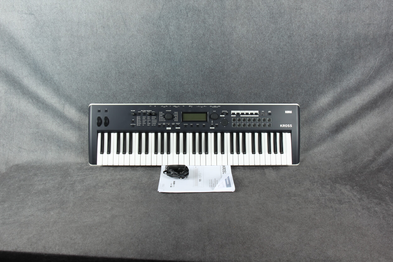 Korg Kross 2 61-Key Synthesizer Workstation 2nd Hand | Rich Tone Music