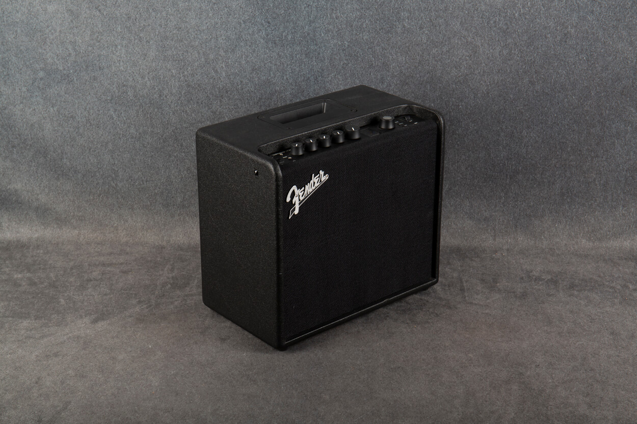 Fender Mustang LT25 Guitar Combo 2nd Hand | Rich Tone Music