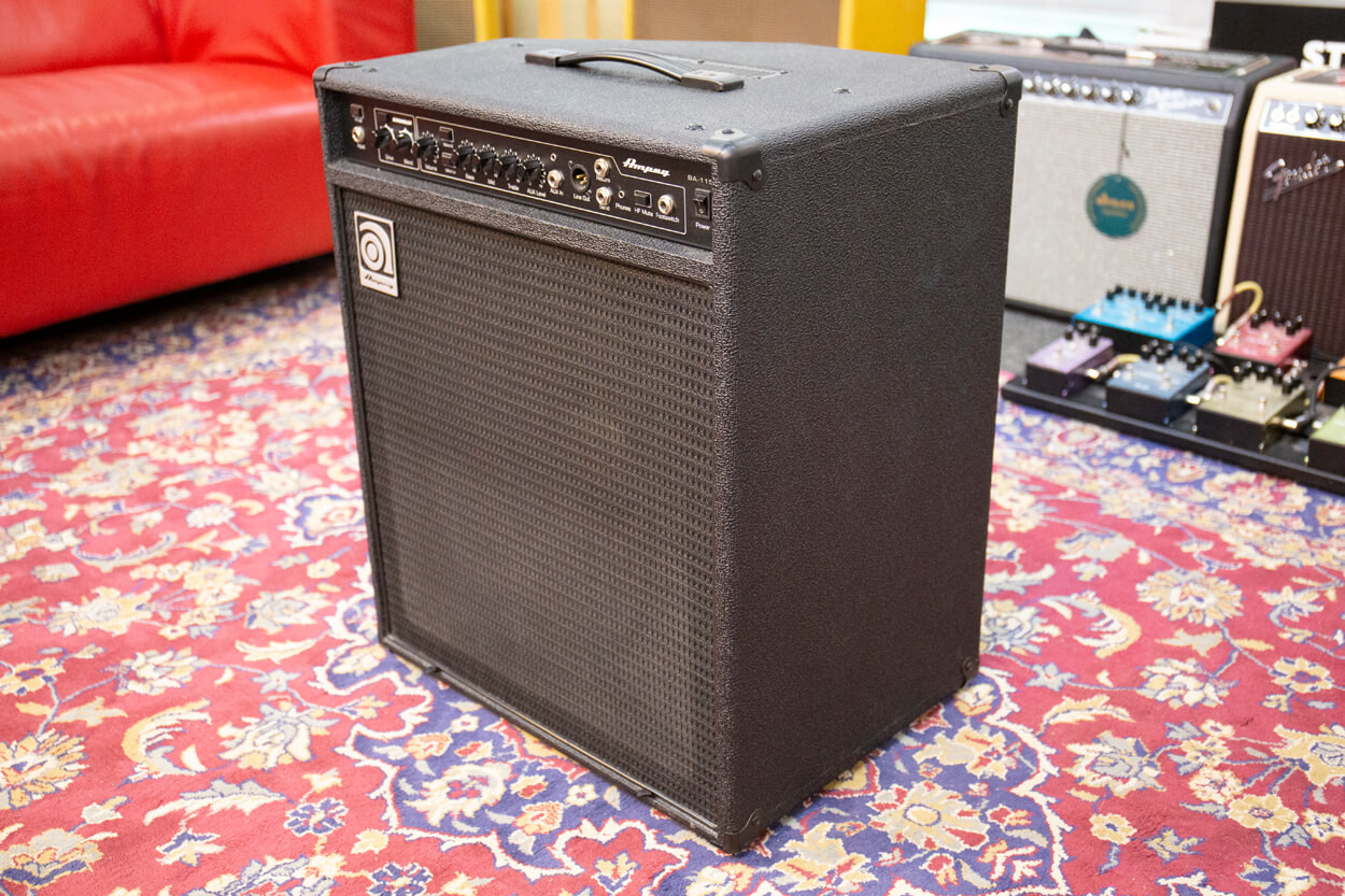 Ampeg BA-115 V2 1x15 Combo Bass Amp 2nd Hand | Rich Tone Music