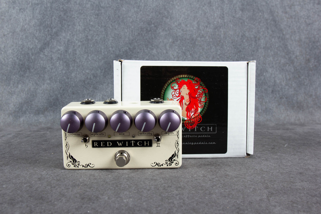 Red Witch Binary Star Delay Pedal 2nd Hand | Rich Tone Music