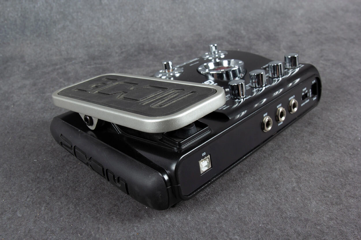 Zoom G2.1u Guitar Effects Pedal 2nd Hand | Rich Tone Music