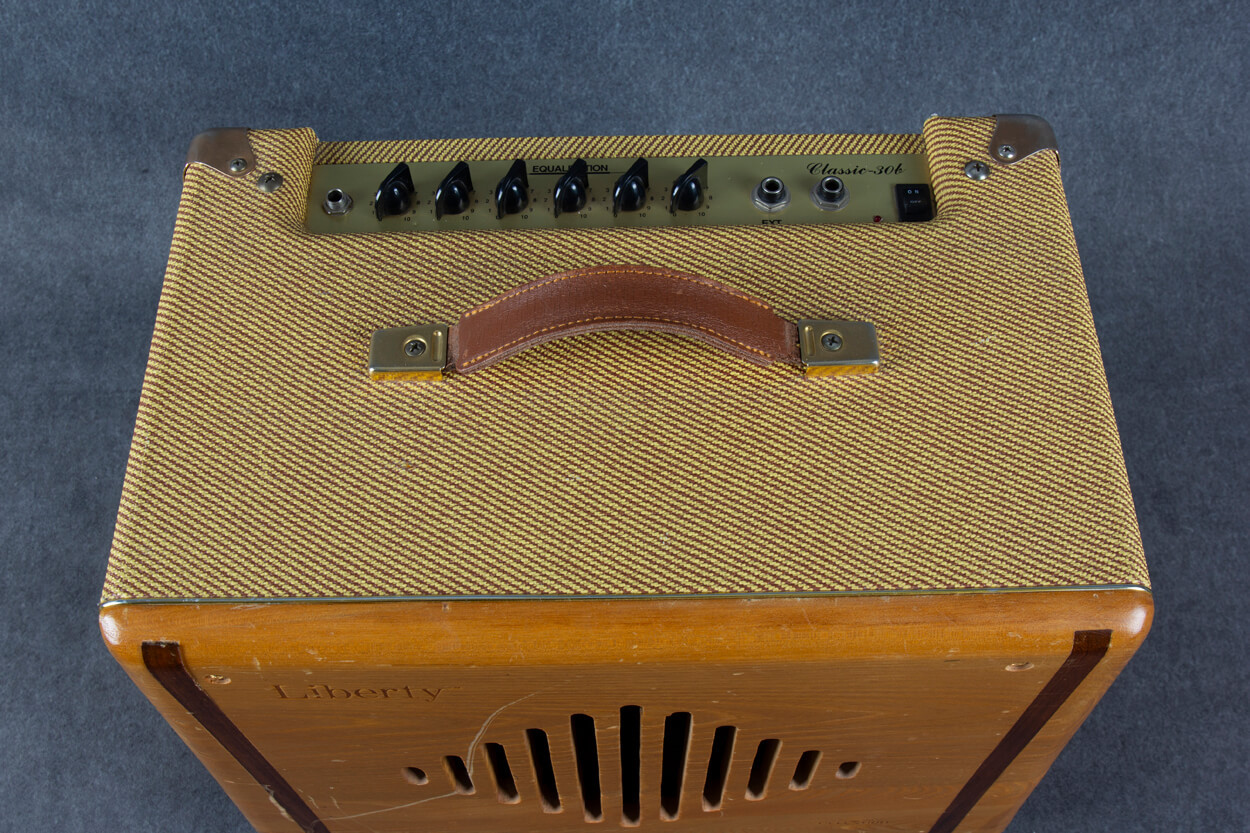 Liberty Classic 30-b Bass Practice Amp 2nd Hand | Rich Tone Music