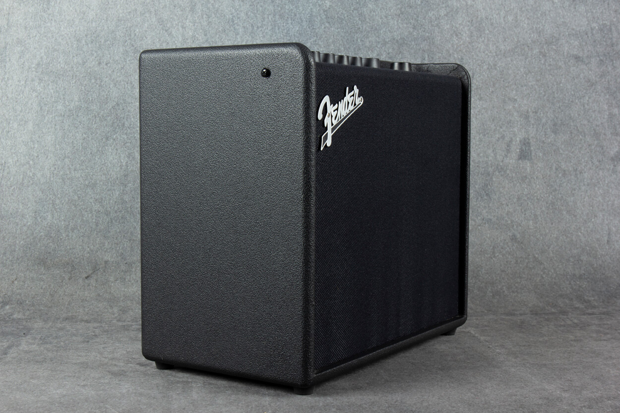 Fender Mustang LT25 2nd Hand | Rich Tone Music