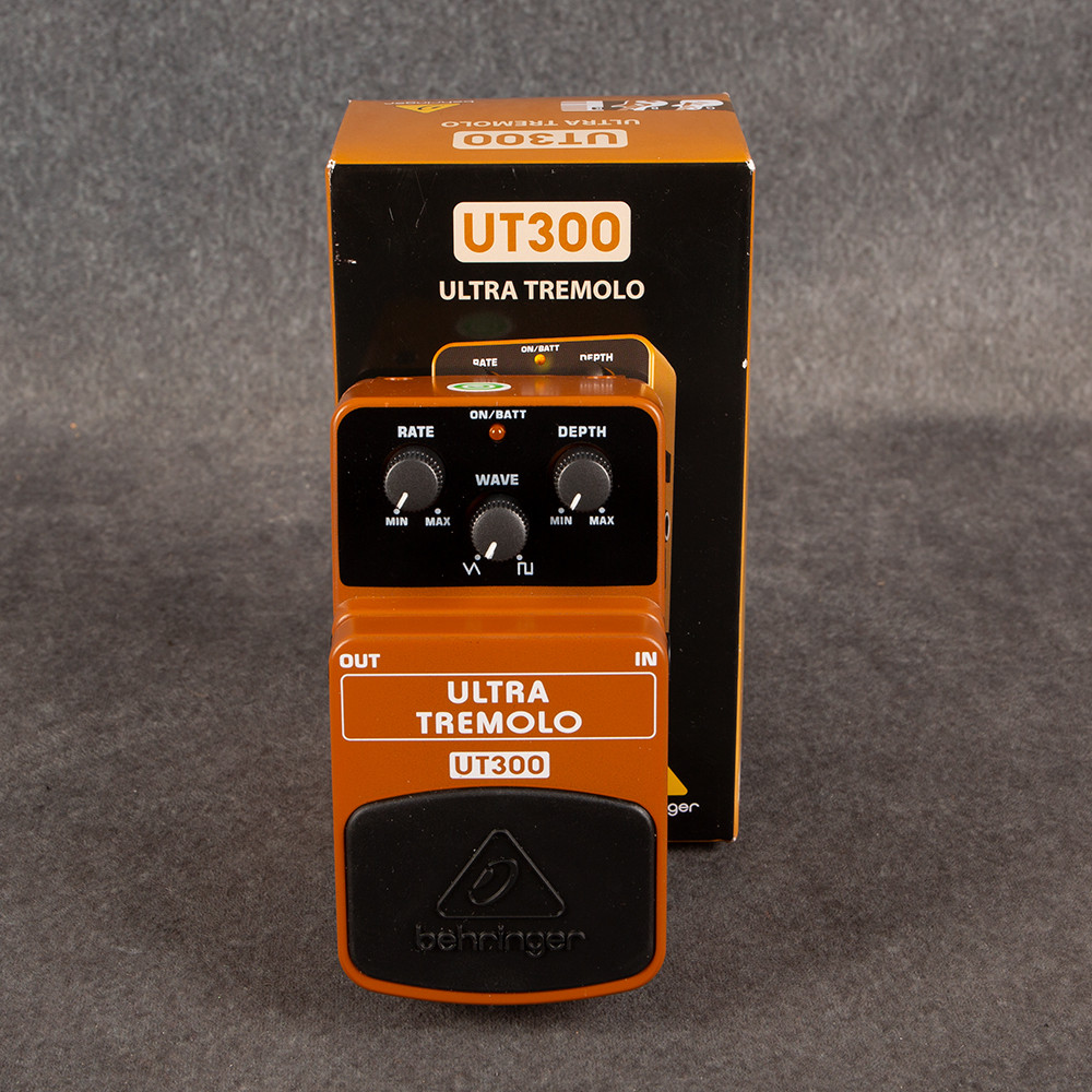 Behringer Ultra Tremolo UT300 2nd Hand | Rich Tone Music