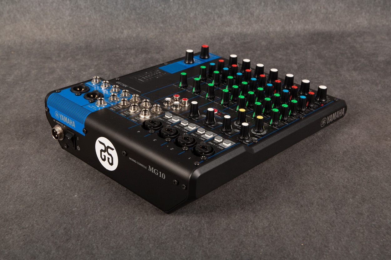 Yamaha MG10 Mixer 2nd Hand | Rich Tone Music