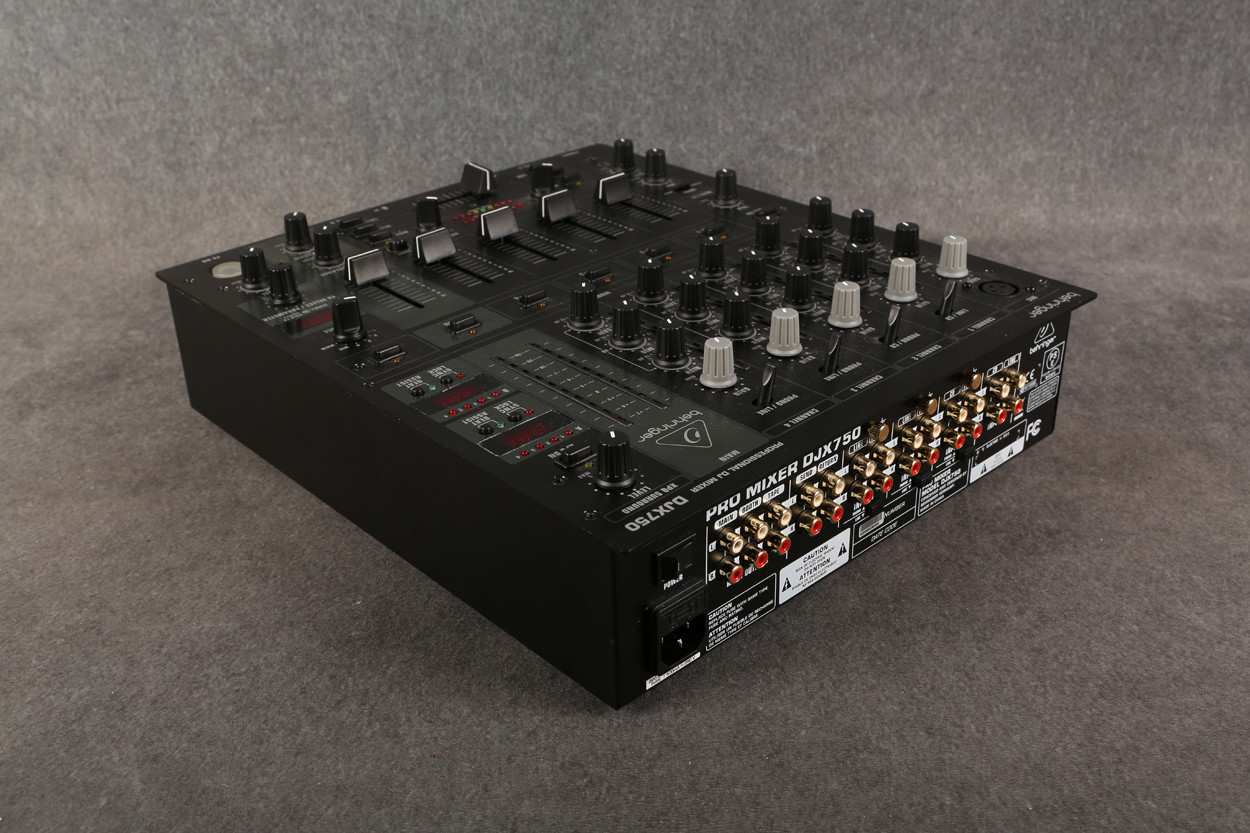 Behringer DJX750 DJ Mixer 2nd Hand | Rich Tone Music