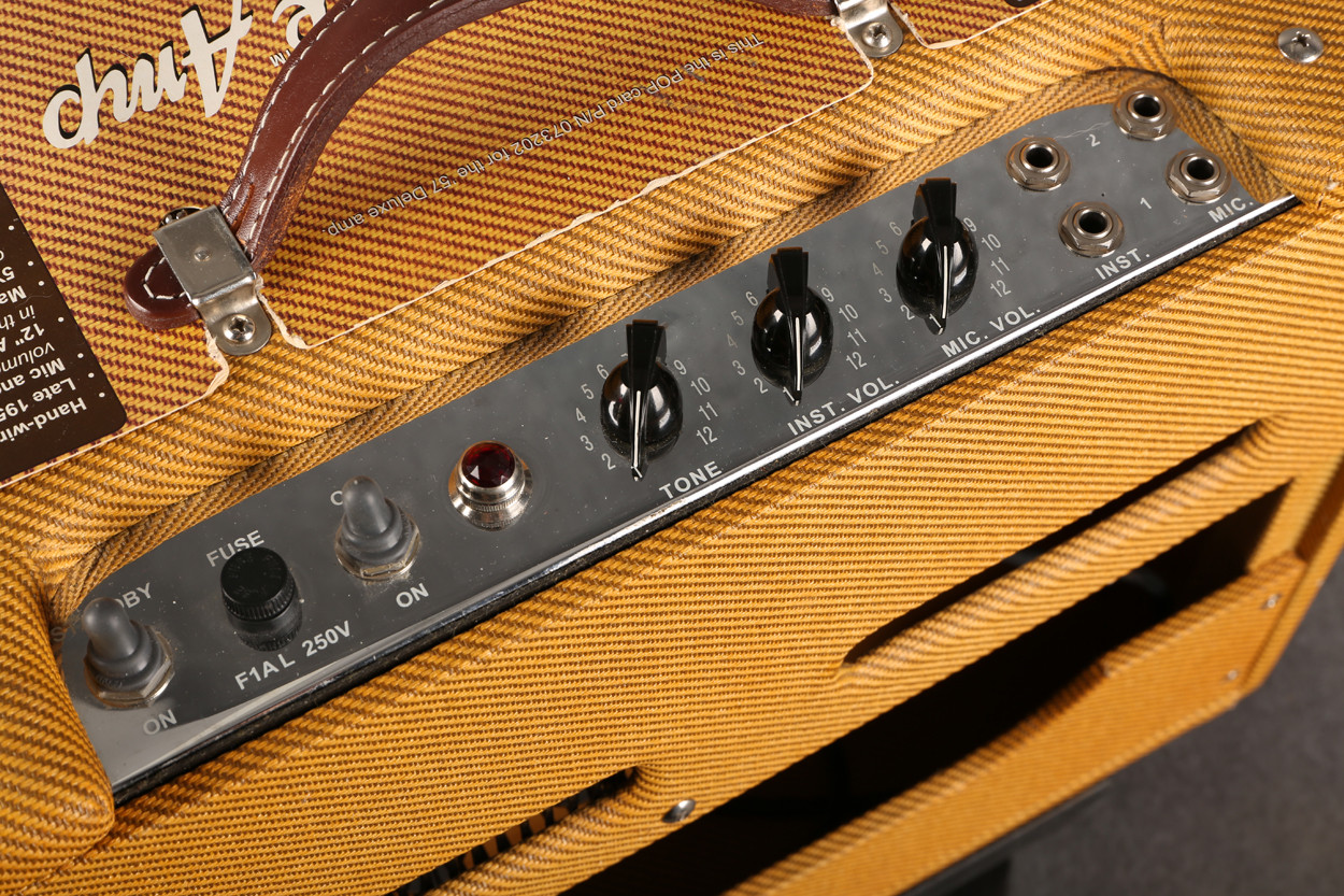 Fender 57 Custom Deluxe Lacquered Tweed 2nd Hand | Rich Tone Music