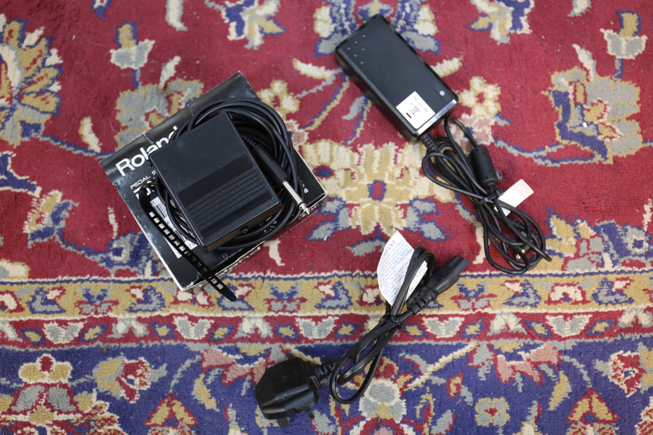 Roland FP-30 Piano DP-2 Damper Pedal PSU 2nd Hand | Rich Tone Music