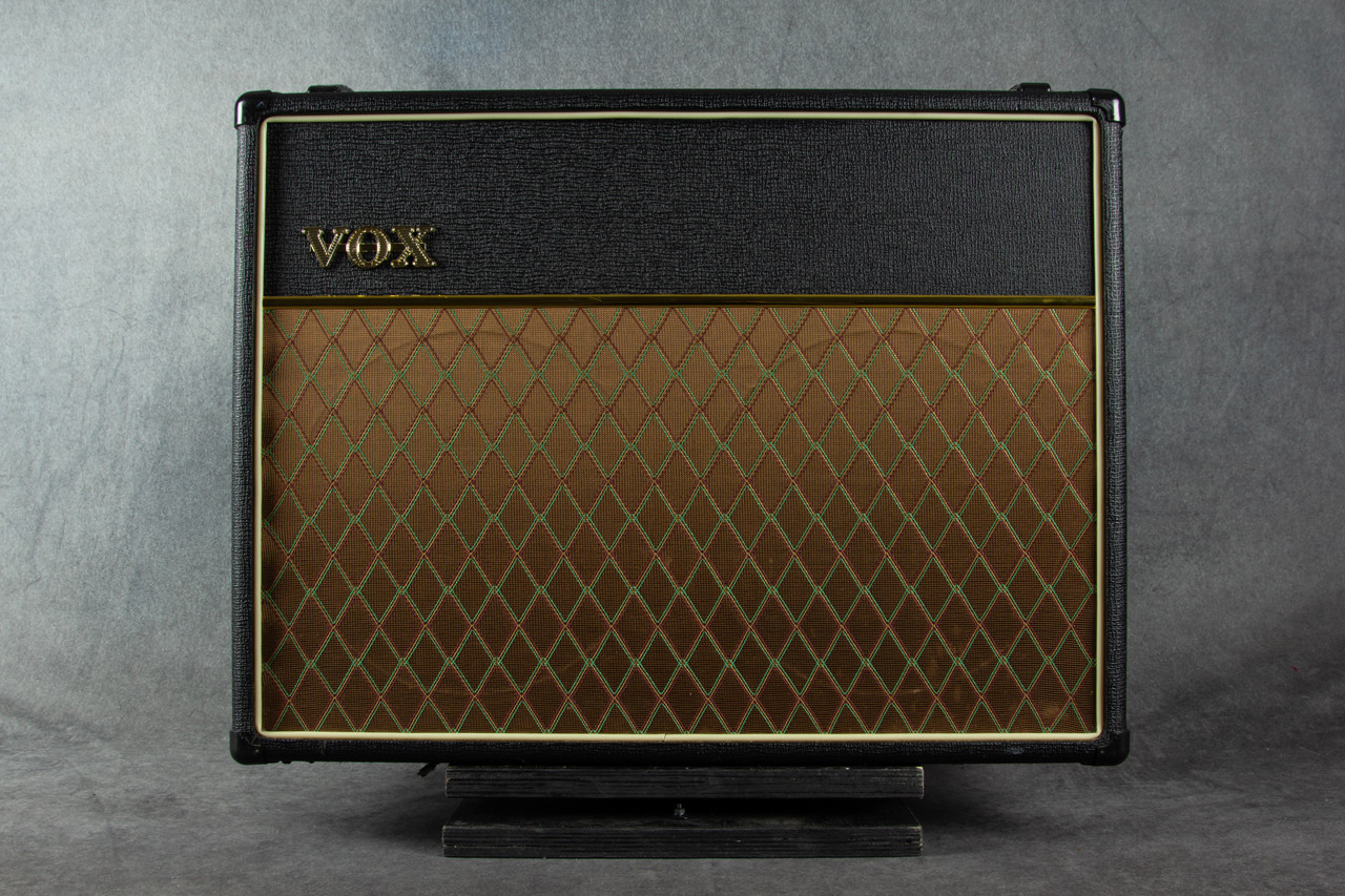 Vox AC30CC2 Combo Castor Wheels 2nd Hand | Rich Tone Music