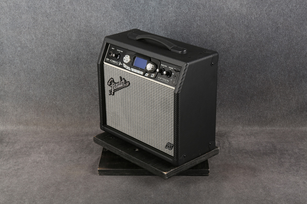 Fender G-DEC 3 Fifteen Combo Amplifier 2nd Hand | Rich Tone Music