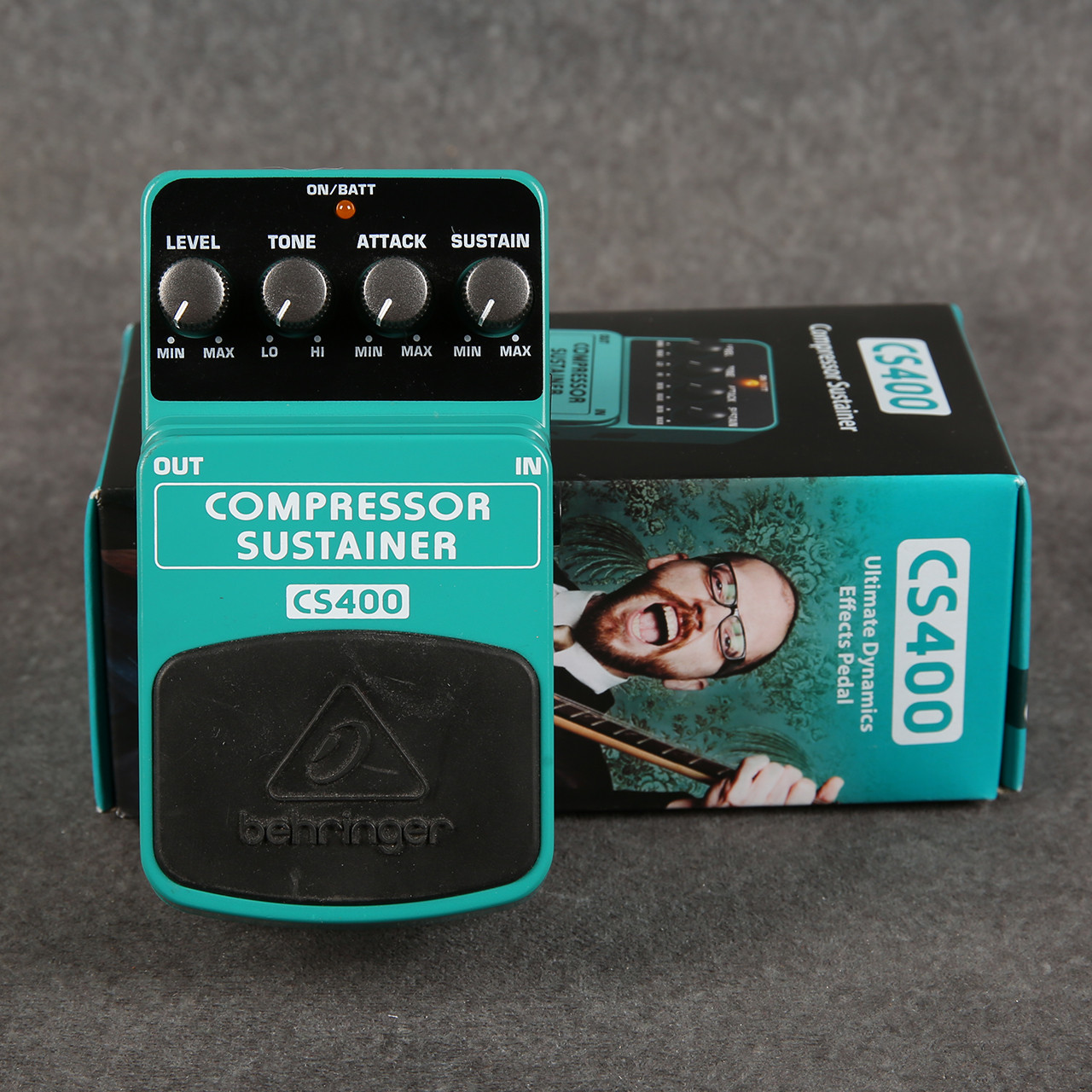 Behringer CS400 Compressor Sustainer 2nd Hand | Rich Tone Music