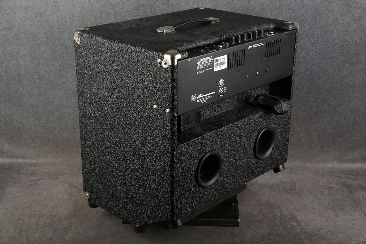 Ampeg BA-115 Bass Combo V1 2nd Hand | Rich Tone Music