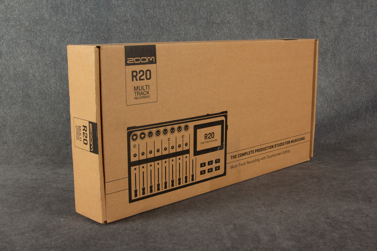 Zoom R20 Multi Track Recorder 2nd Hand | Rich Tone Music