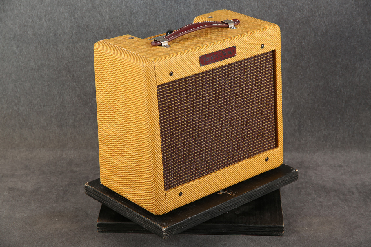 Fender 57 Custom Champ Lacquered Tweed 2nd Hand | Rich Tone Music
