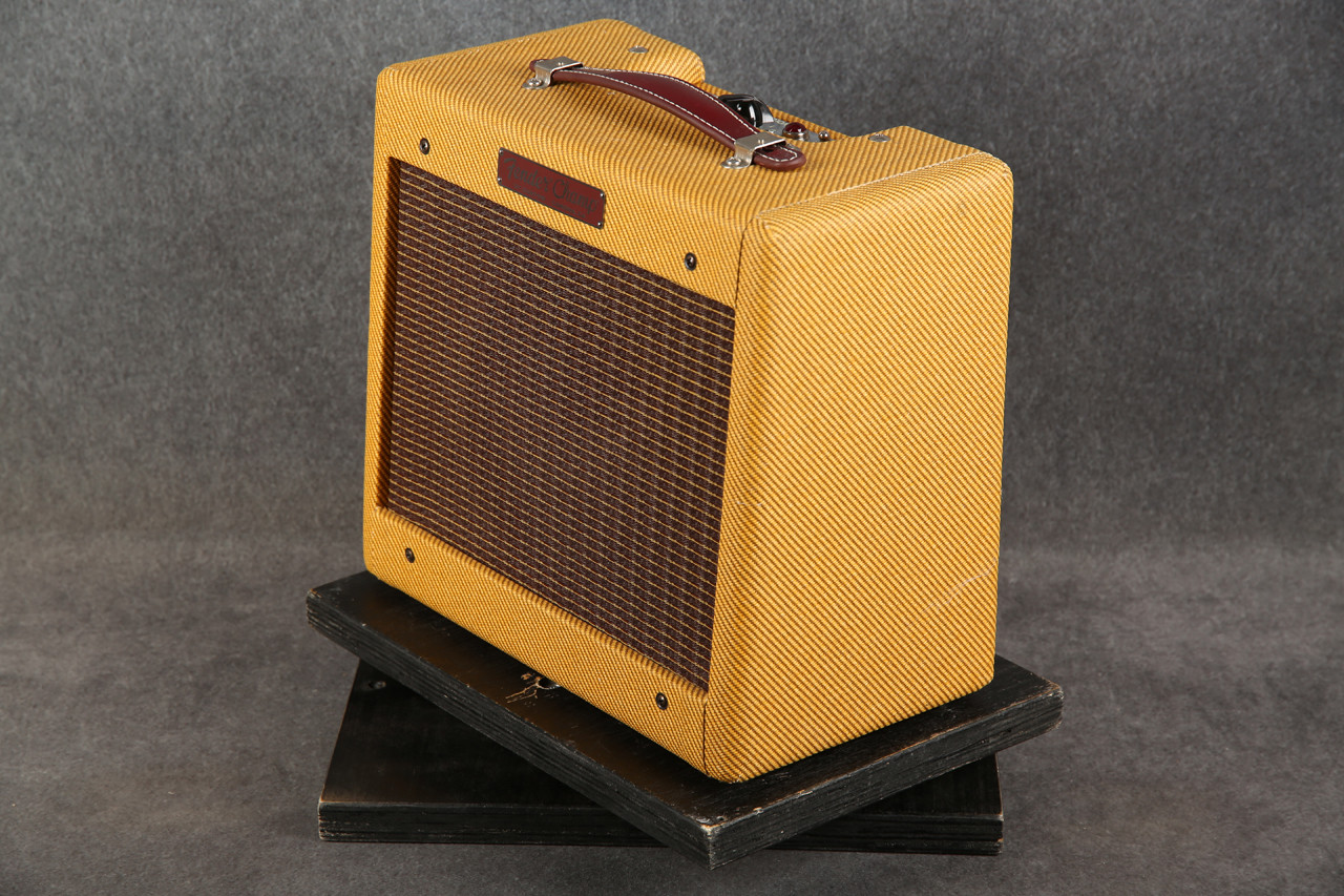 Fender 57 Custom Champ Lacquered Tweed 2nd Hand | Rich Tone Music