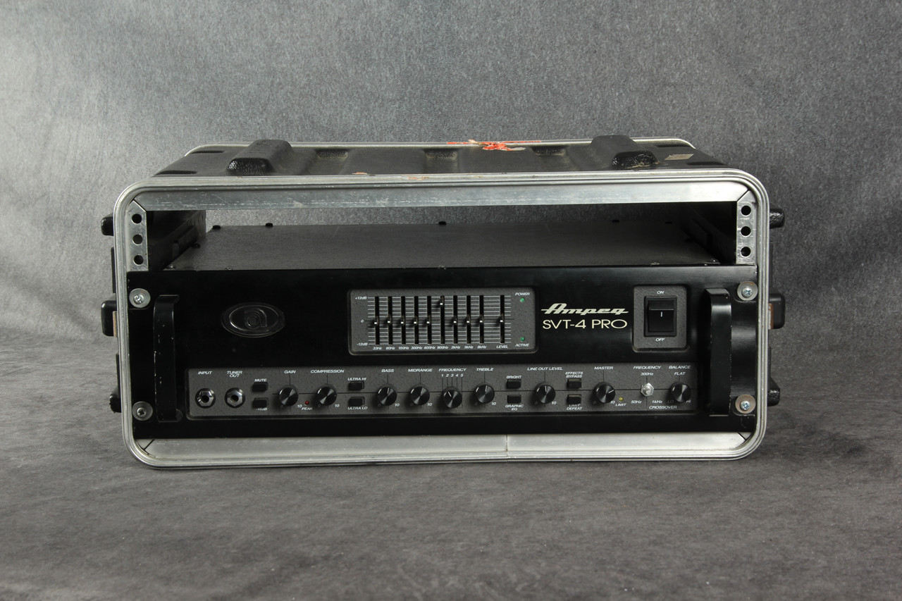 Ampeg SVT-4 Pro 2nd Hand | Rich Tone Music