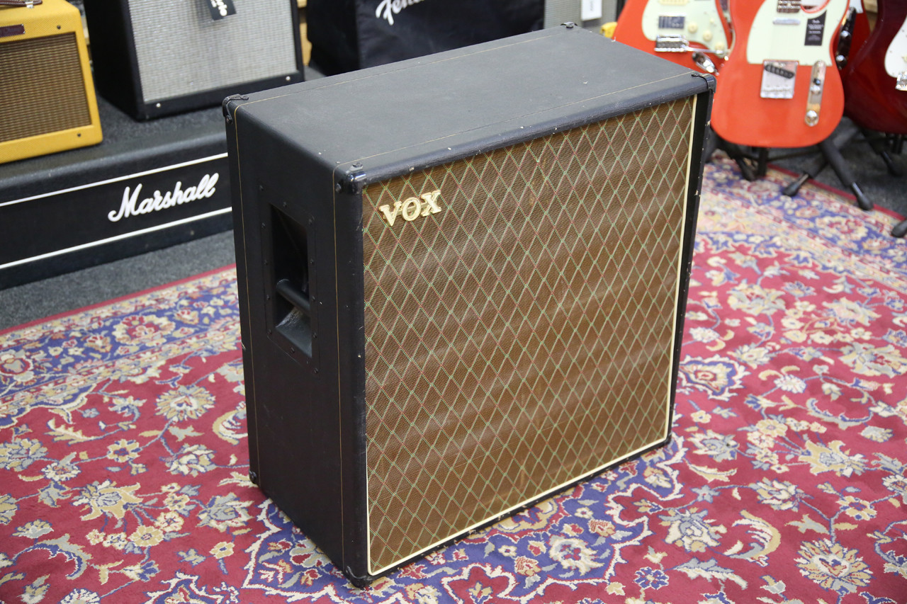 Vox V412BN 4x12 Cabinet 2nd Hand | Rich Tone Music