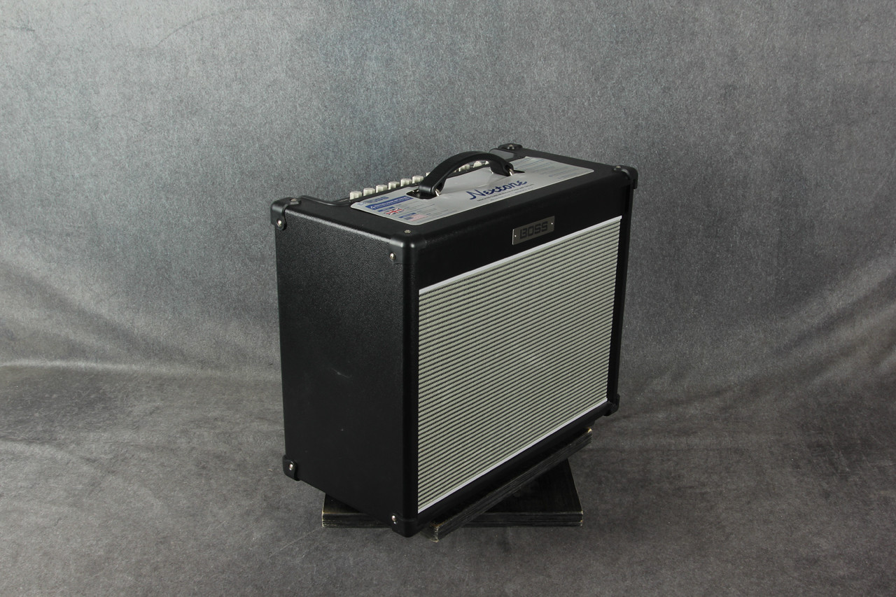 Boss Nextone Stage 40w 2nd Hand | Rich Tone Music