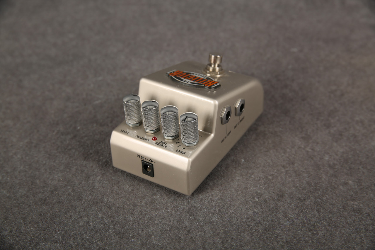 Marshall Reflector 2nd Hand | Rich Tone Music