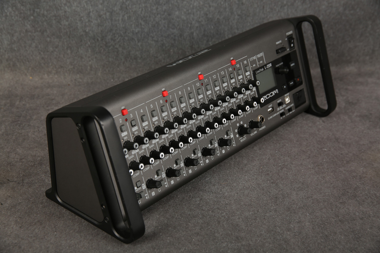 Zoom LiveTrak L-20R Rackmount Digital Mixer 2nd Hand | Rich Tone Music