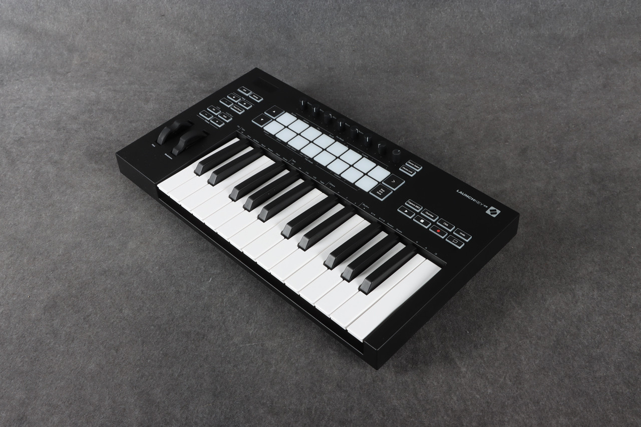 Novation Launch Key 25 MK3 2nd Hand | Rich Tone Music
