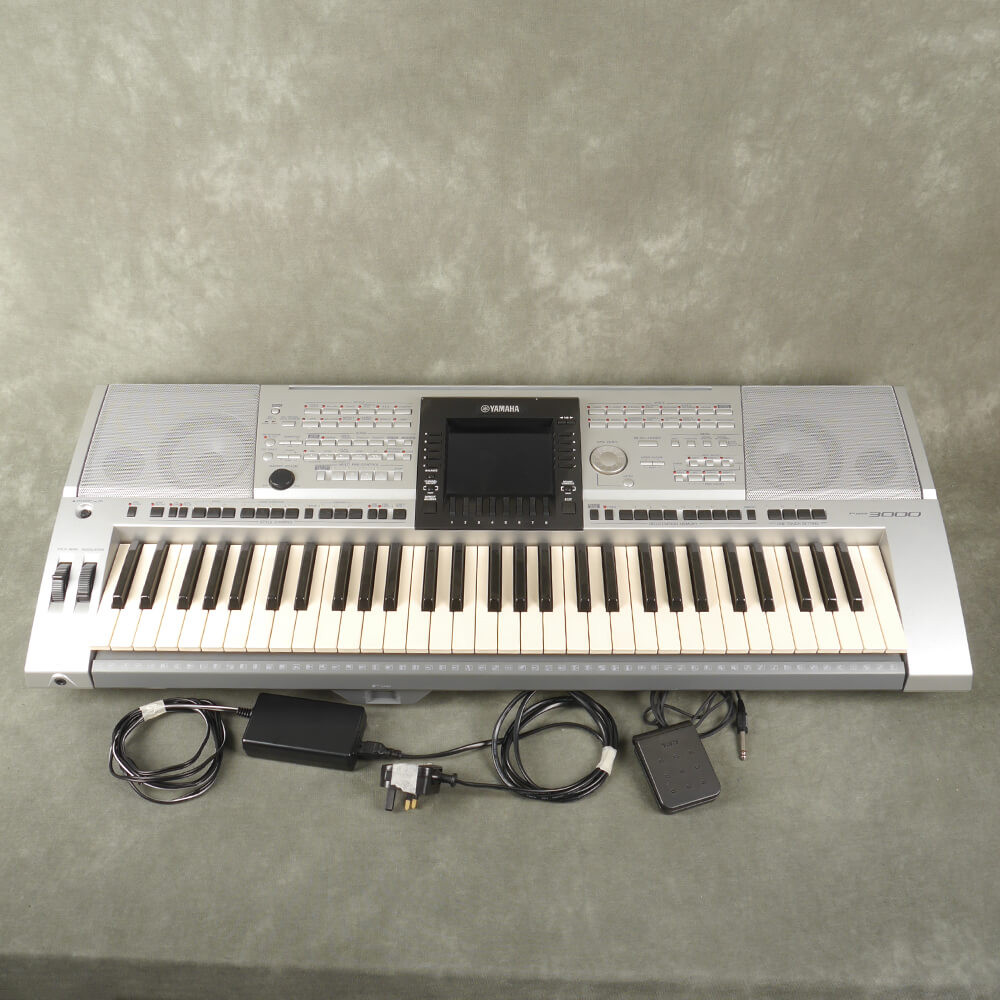 Yamaha PSR-3000 Arranger Workstation Keyboard - 2nd Hand