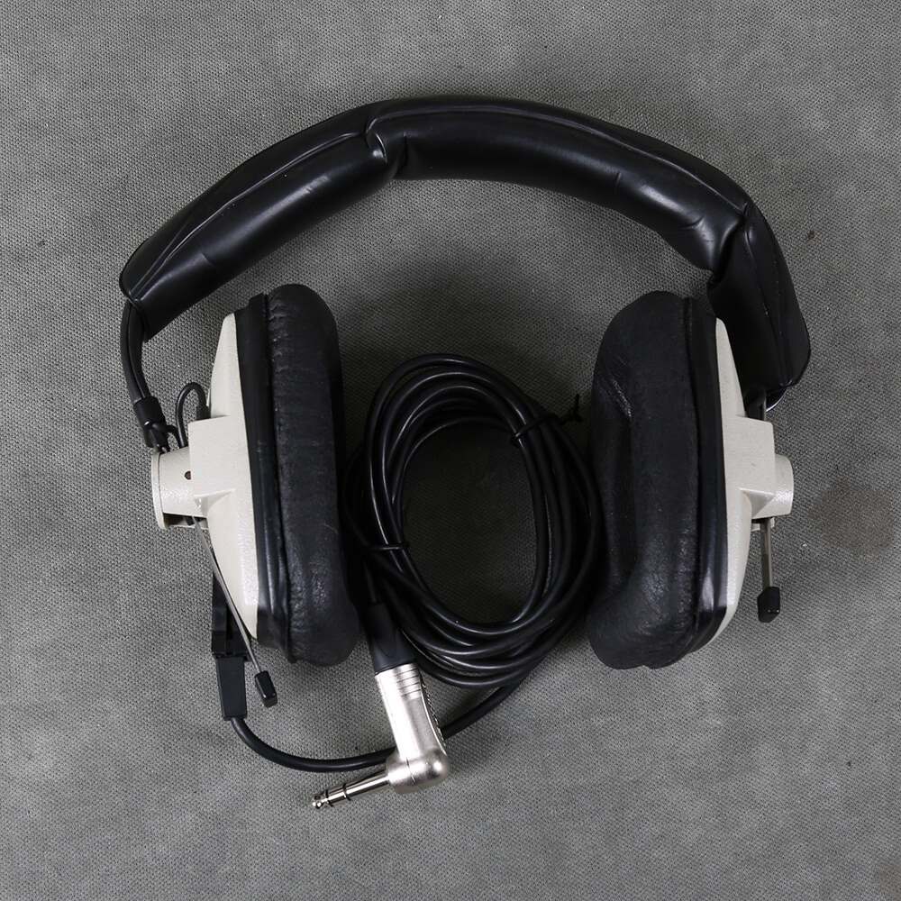 Second Hand - Tech - Page 1 - Rich Tone Music