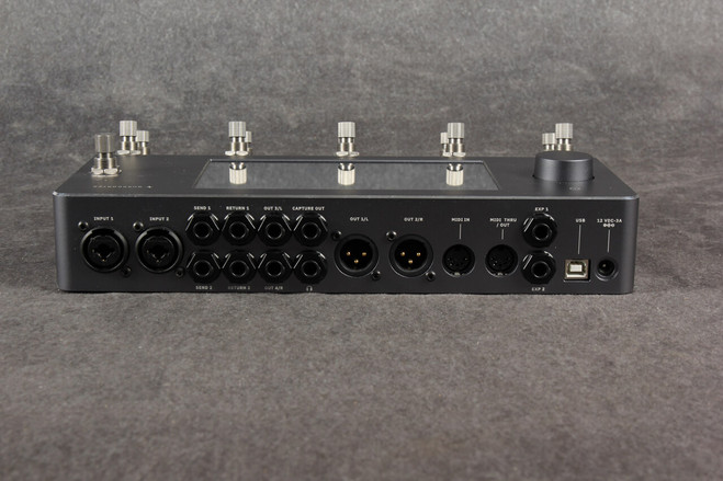 Neural DSP Quad Cortex Floor Modeller with PSU 2nd Hand | Rich Tone Music