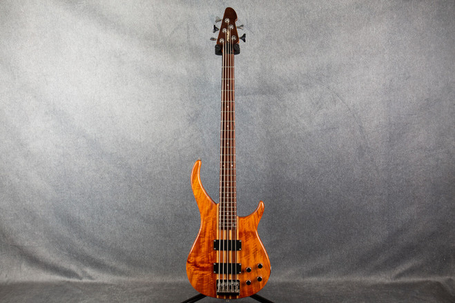 Peavey Grind 5 String Bass Natural 2nd Hand | Rich Tone Music