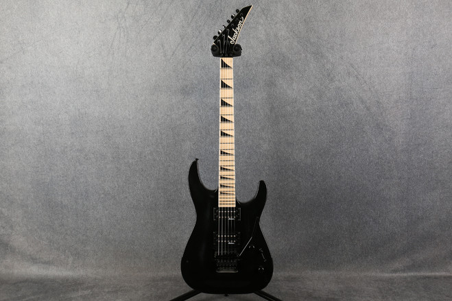 Jackson JS32 Dinky DKA-M Gloss Black 2nd Hand | Rich Tone Music