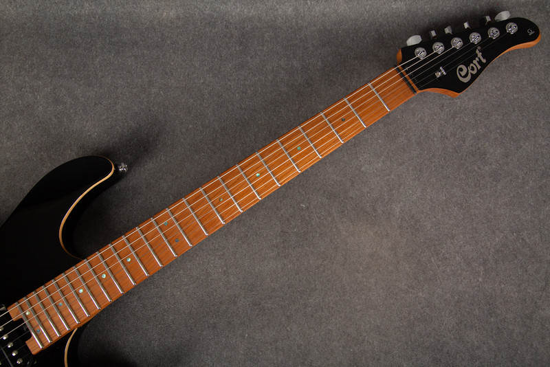 Cort G300 Pro Black 2nd Hand | Rich Tone Music