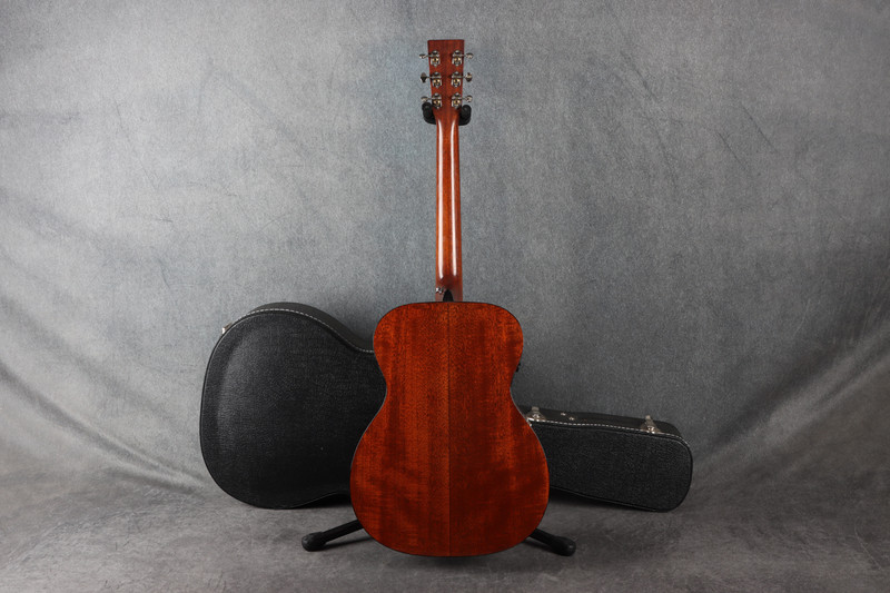 Martin 000-18E Retro Natural 2nd Hand | Rich Tone Music