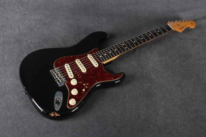 Fender Custom Shop 63 Stratocaster Relic Black 2nd Hand | Rich Tone Music