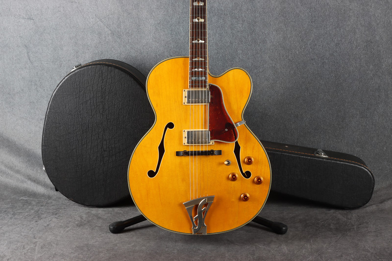 Fenix Archtop Jazz Box Natural 2nd Hand | Rich Tone Music