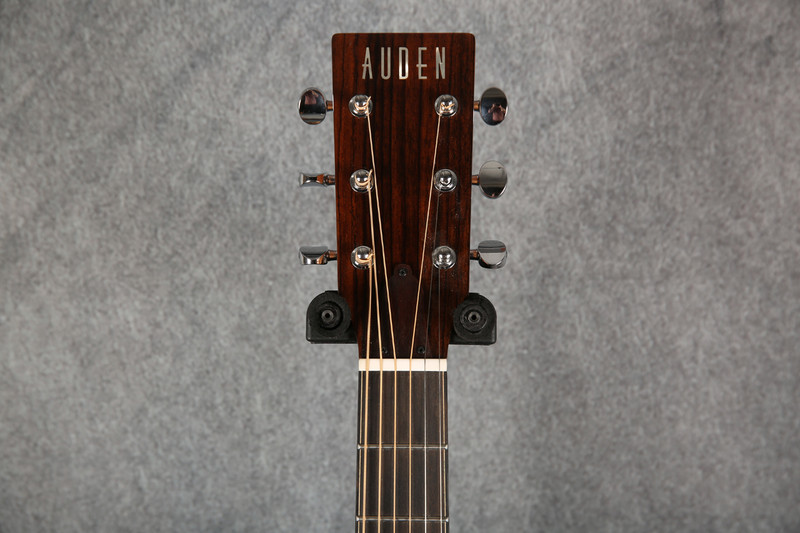 Auden Maple Series Grace Jumbo Electro Acoustic Natural 2nd Hand | Rich ...