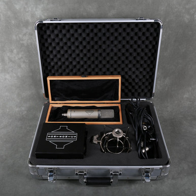 Sontronics Aria Valve Condenser Microphone w/Case - 2nd Hand