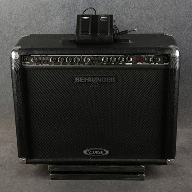 Behringer V-Tone GMX210 Combo Amp Footswitch 2nd Hand | Rich Tone Music