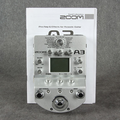 Zoom A3 Pre-Amp & Effects for Acoustic Guitar 2nd Hand | Rich Tone Music