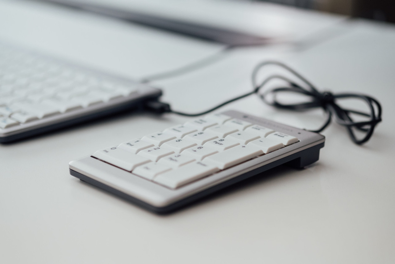 U-Board 955 Ergonomic Numeric Keyboard - Lismore Office Warehouse