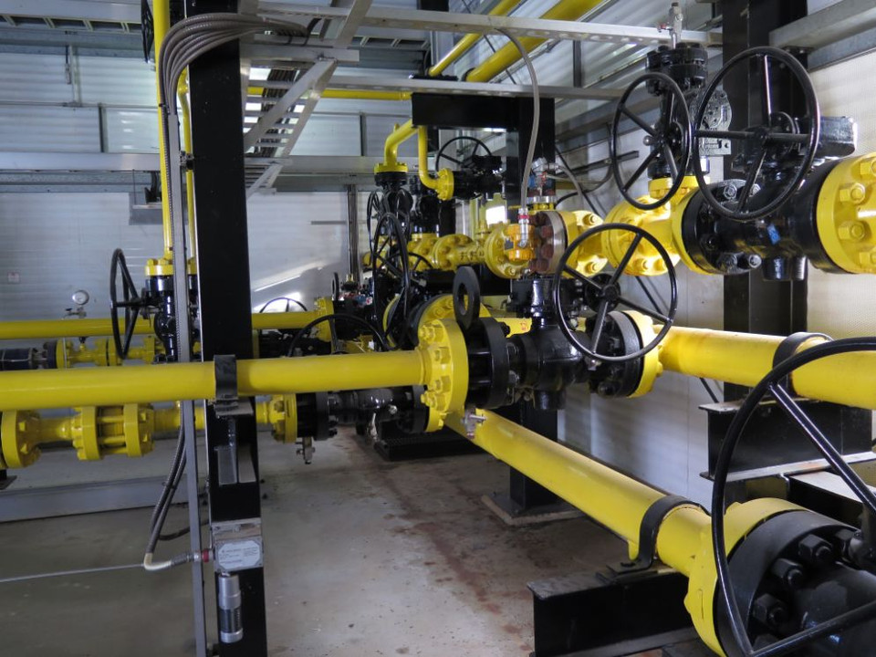 Direct To Pipe & Metal Surfaces Epoxy Coating