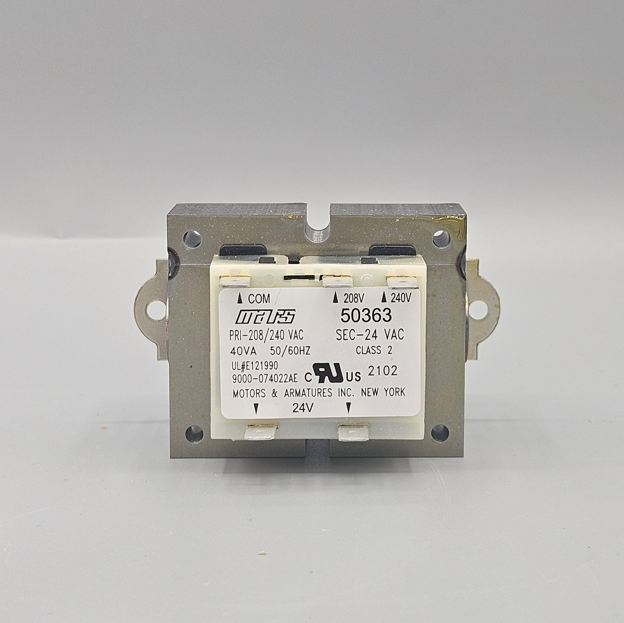 Quest Transformer, 240V Step-down, 24V/40VA - BTR Equipment Services